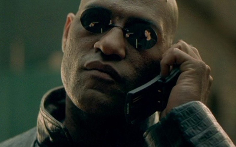 Kultovní "banana phone" z Matrixu je zpět! Nokia na trh vrátila ...